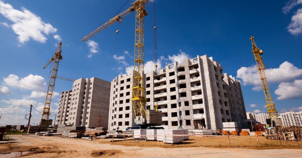 Building Code Violations: Legal Consequences in Florida